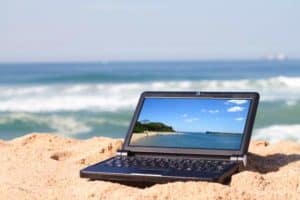 Can A Digital Nomad Really Work On The Beach? | Digital Nomad Explorer